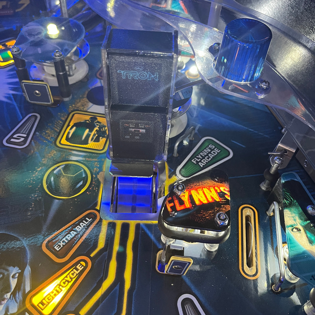 Tron Pinball Scoop Illumination – Mezel Mods