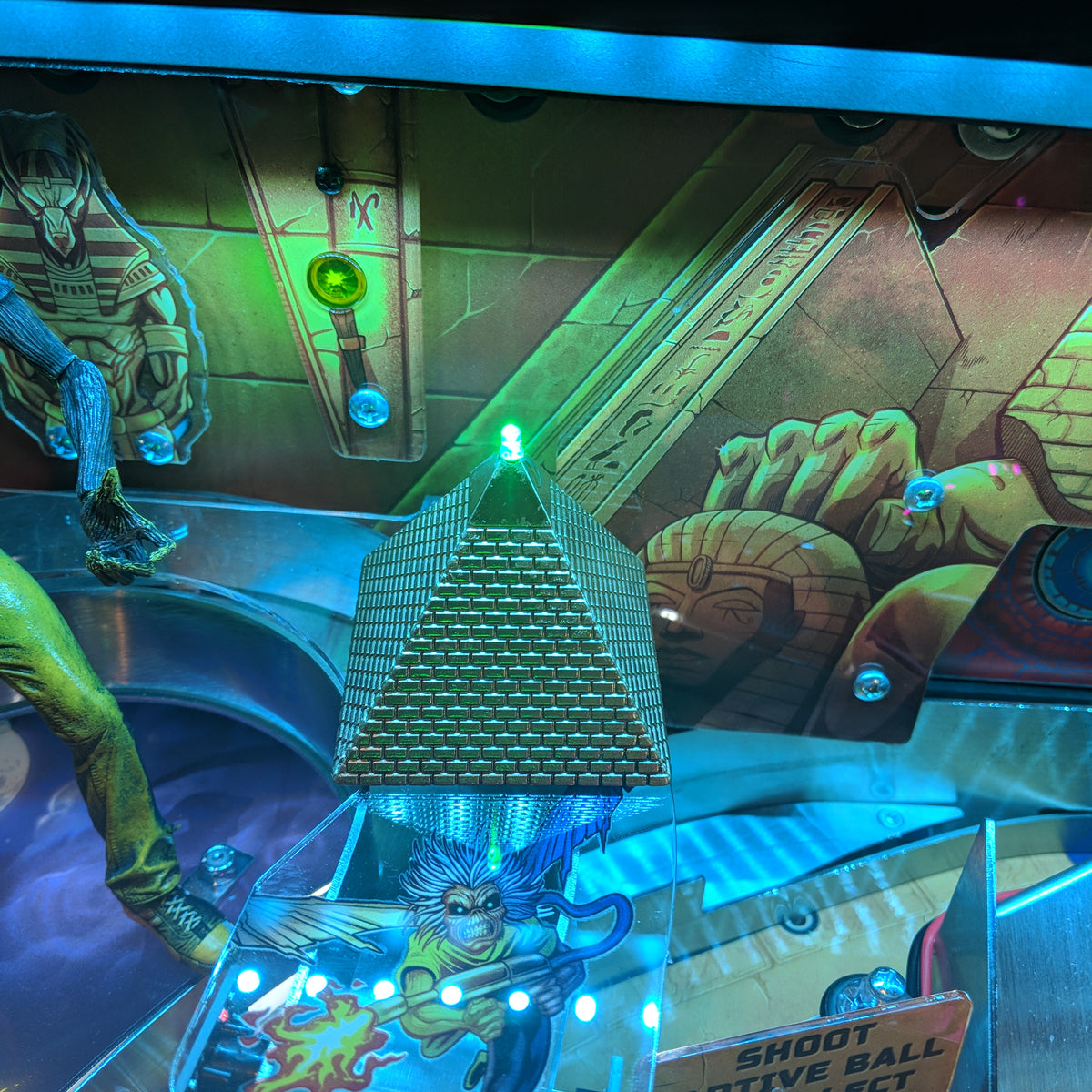 Iron Maiden Pinball Pyramid – Mezel Mods